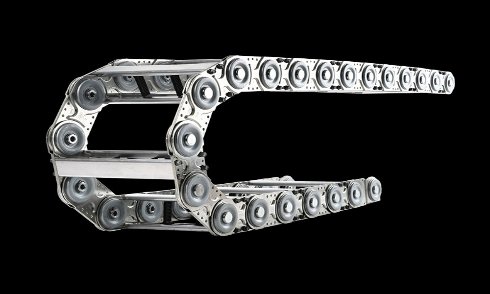 Drag Chain Systems | HELUKABEL | HELUKABEL